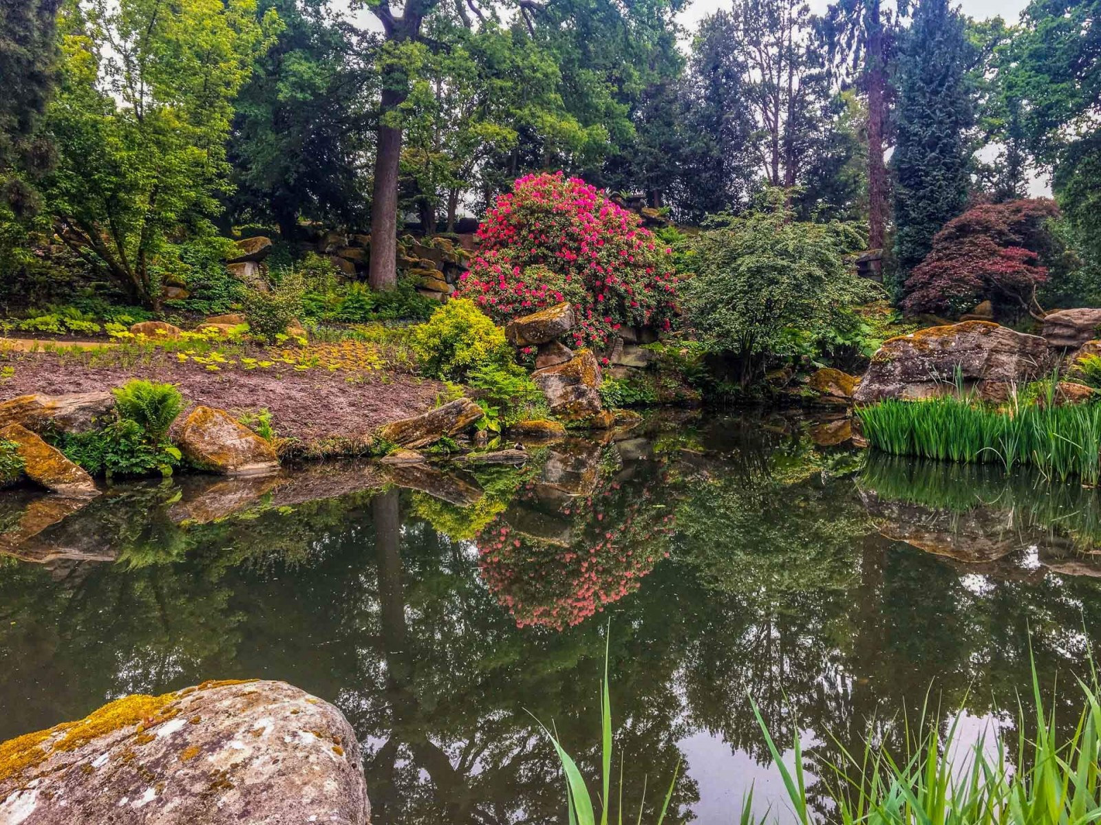 A Complete Guide to Making the Most of Chatsworth House - ViewBritain.com