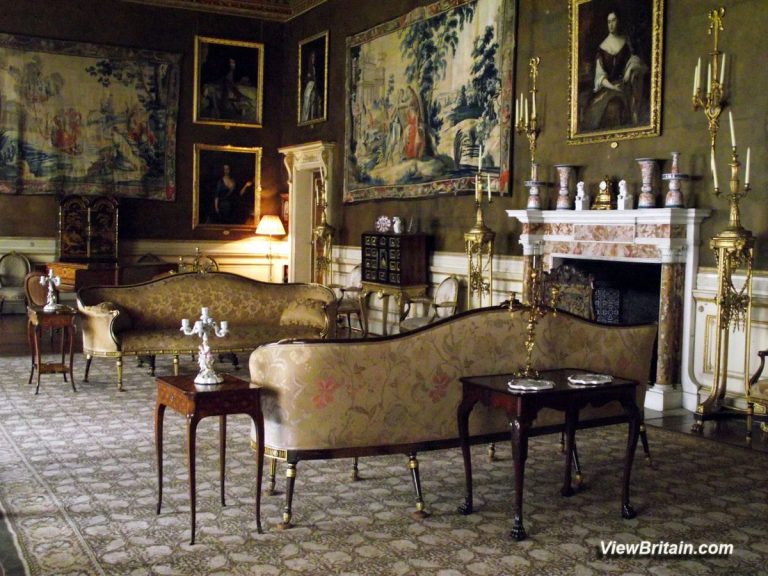 Chirk Castle, longest lived in Medieval Castle in Wales - ViewBritain.com